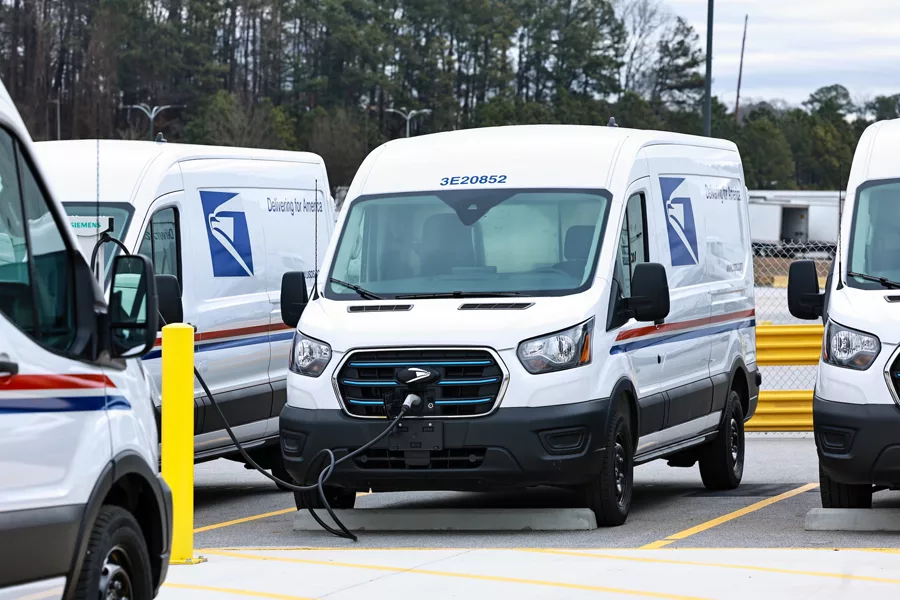 U.S. Postal Service Unveils First Postal Electric Vehicle Charging ...