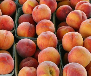 How to Spot a Ripe Peach - Greenville.com